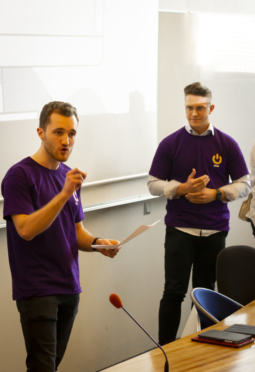 Reboot Hack 2020 | Háskóli Íslands