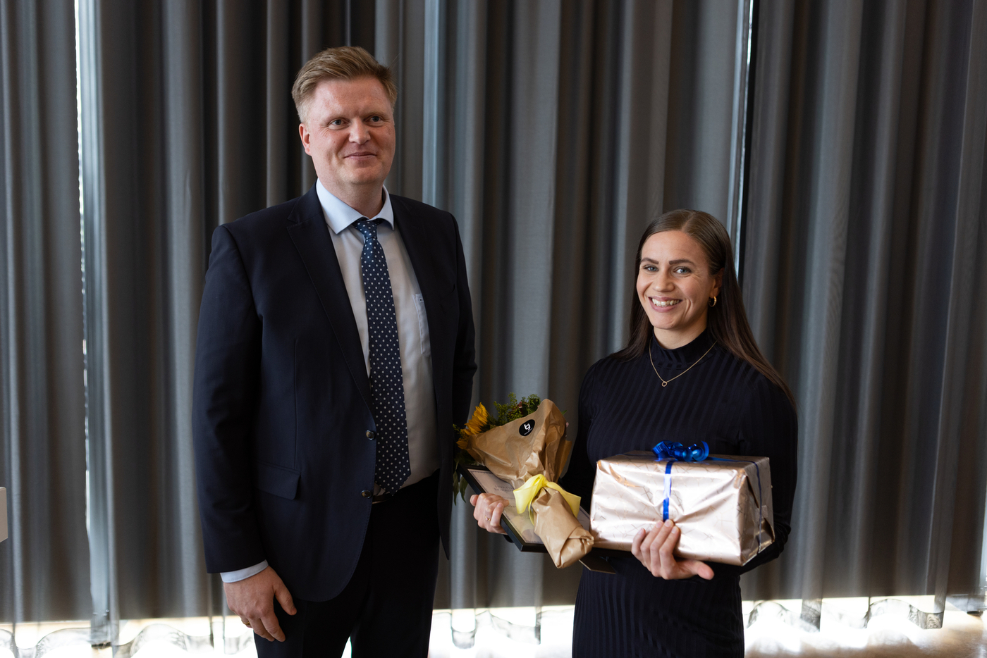 Fjögur hlutu viðurkenningu fyrir framúrskarandi námsárangur við ...